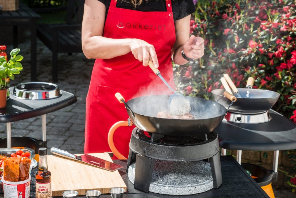 Joyce Chen Website: Wok, Scissors and More!